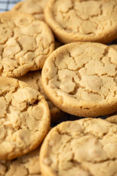 GIANT PEANUT BUTTER COOKIES - Next Level Baker