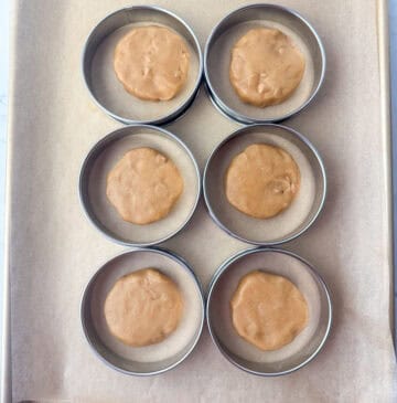 GIANT PEANUT BUTTER COOKIES - Next Level Baker